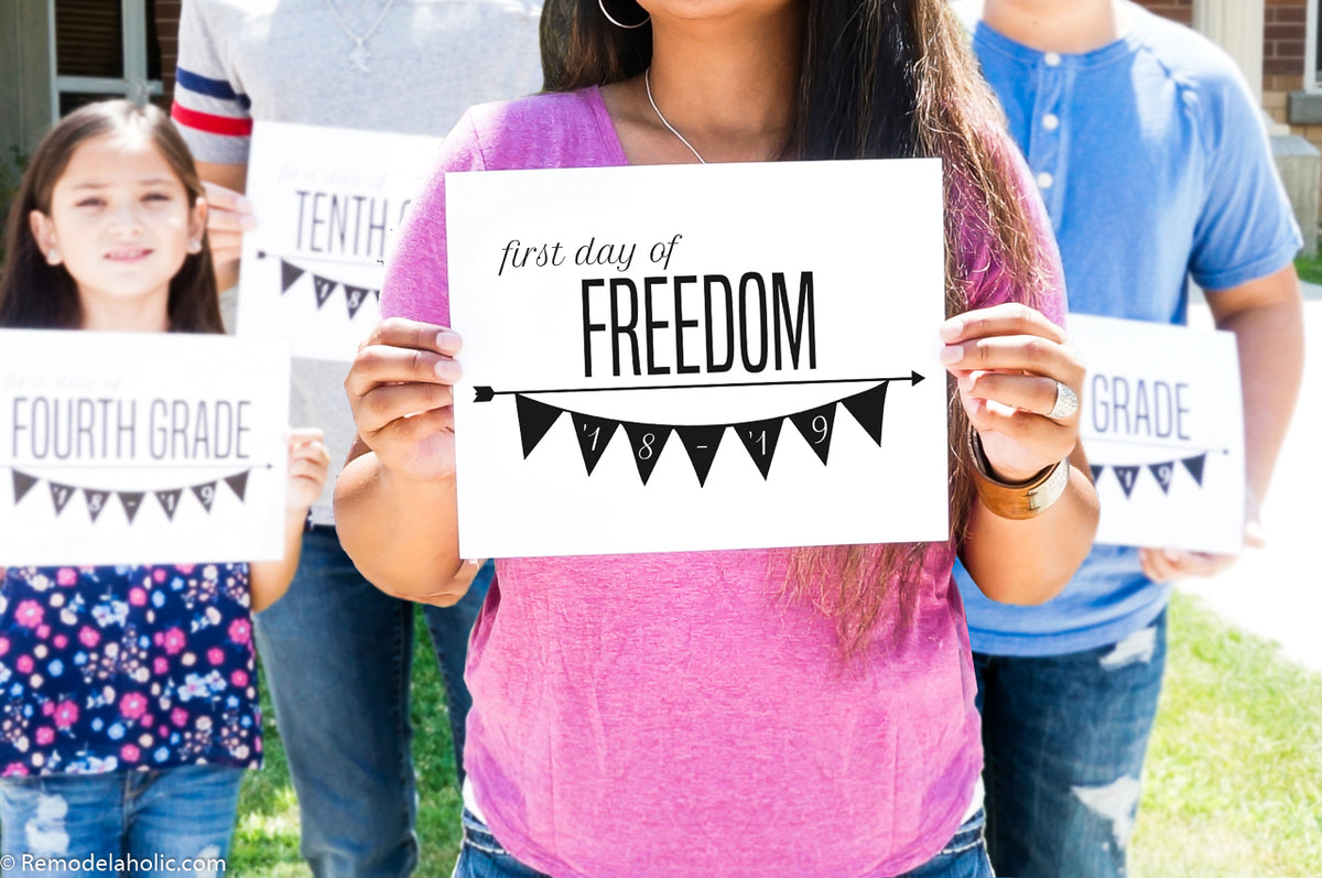 Bunting First and Last Day of School Sign Bundle | Remodelaholic Shop